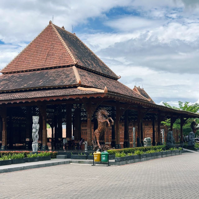 Bale Budaya Parahyangan｜Trip.com
