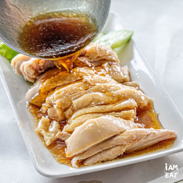 ข้าวมันไก่สิงคโปร์ริมคลองพิกัดนนทบุรี! | Trip.com