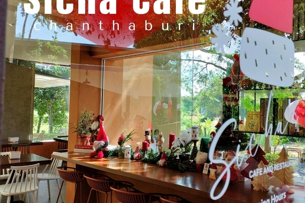 Sicha Cafe คาเฟ่ในบรรยากาศคริสต์มาส | Trip.com จังหวัดจันทบุรี