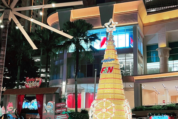 Cozy Christmas Magic at Sunway Lagoon & Pyramid | Trip.com Subang Jaya