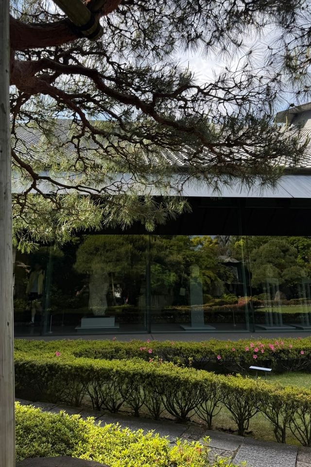 Hidden deep within the bustling Omotesando in Tokyo is the "heavenly ...