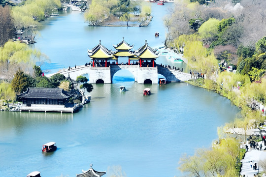 The spring of Slender West Lake in Yangzhou is truly beautiful | Trip ...