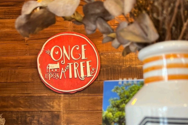 Once Upon A Tree Cafe Bangkok | Trip.com กรุงเทพฯ