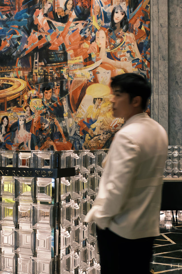 Belonging to a man's serene and luxurious moment | Trip.com Shanghai