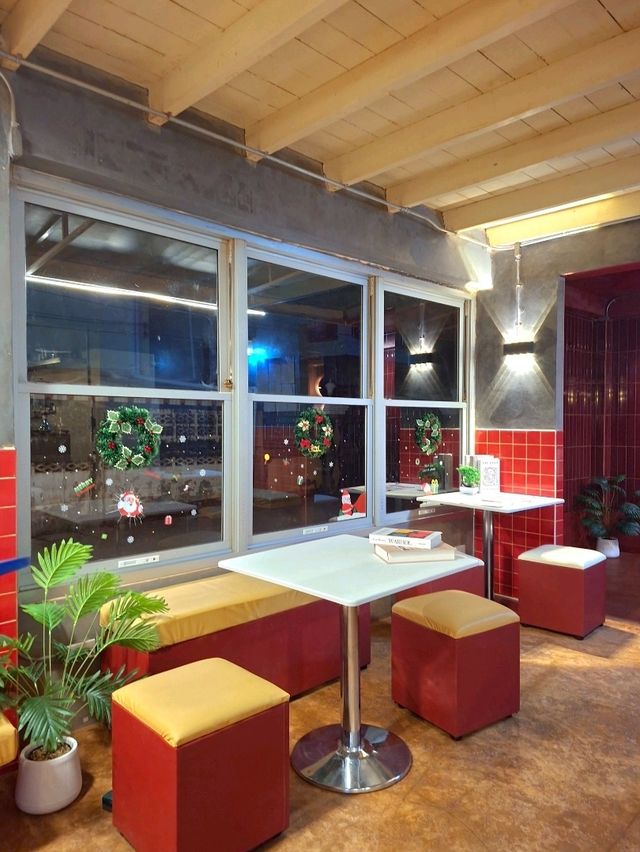 Library Cafe Nan | Trip.com น่าน