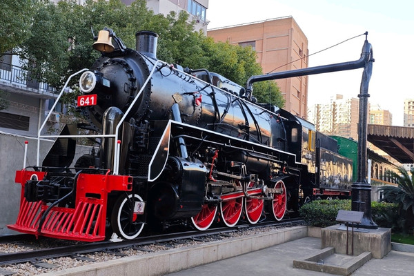 Train Thrills at Shanghai Railway Museum! | Trip.com เซี่ยงไฮ้