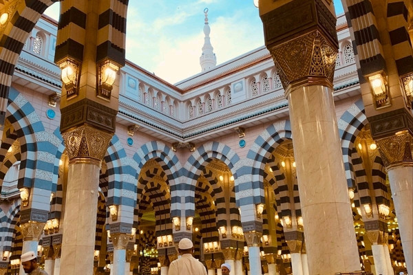 elephant rock | Trip.com Al Ula