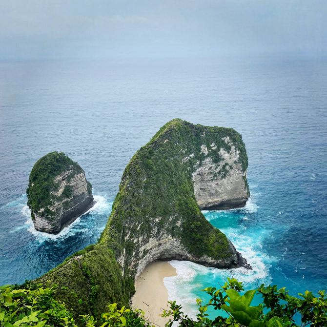 Bali's T-Rex Cliff Hike 🏝️🦖 | Trip.com Bali