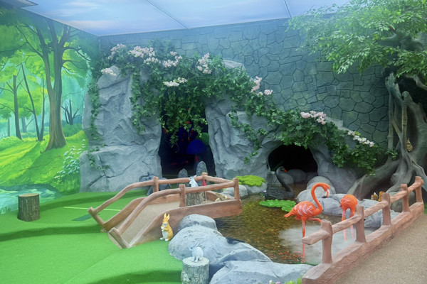 Swinging into Fun: The Unique Indoor Mini Golf Experience in Beijing ...