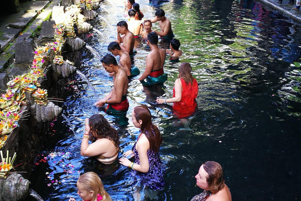 Discovering Bali's Sacred Water Temple | Trip.com Bali