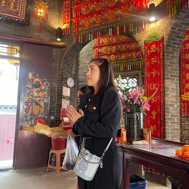 Lin Fa Kung Temple | Trip.com ฮ่องกง