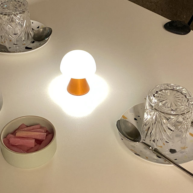 성수동 반전매력이 있는 숨은 분위기 맛집 봄의정원 | 트립닷컴 서울