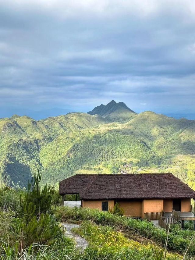 The skyland hidden in the mountains, Guizhou's treasures, is a simple ...