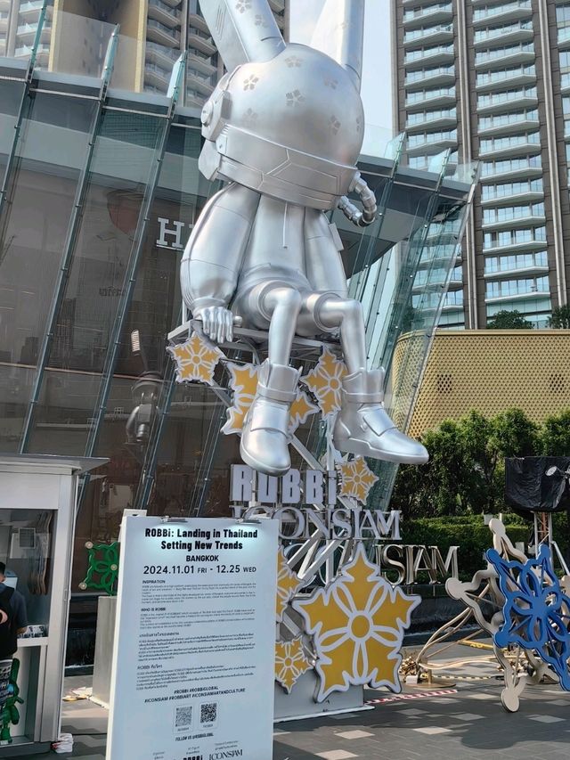 ROBBi Art Way in ICONSIAM, Bangkok | Trip.com Bangkok