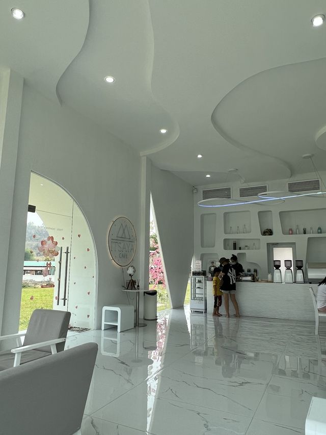 ITSAYA CAFE | จังหวัดกำแพงเพชร | Trip.com