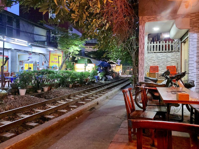 Ray Quán - Station Bar & restaurant | Trip.com Hanoi