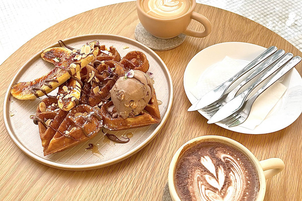 Rara cafe @ Bandar utama | Trip.com Petaling Jaya