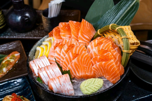 Premium Feast at In The Middle by Kaizen | Trip.com Khon Kaen