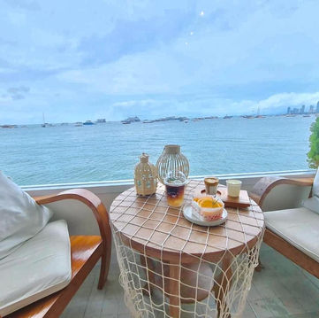 Banlay home café | Trip.com พัทยา