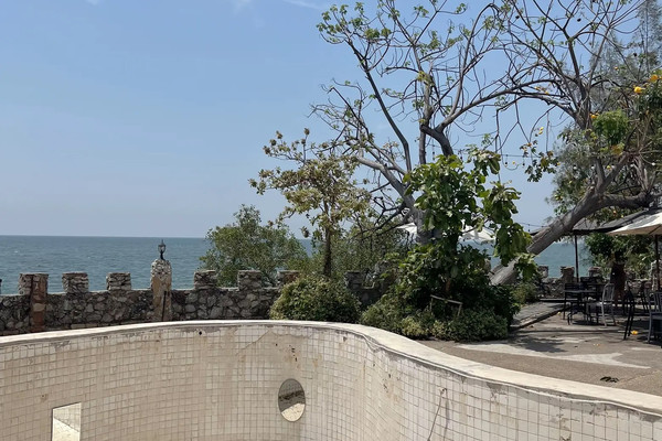 Hidden Lab • Bangsaen, Chonburi | Trip.com ชลบุรี