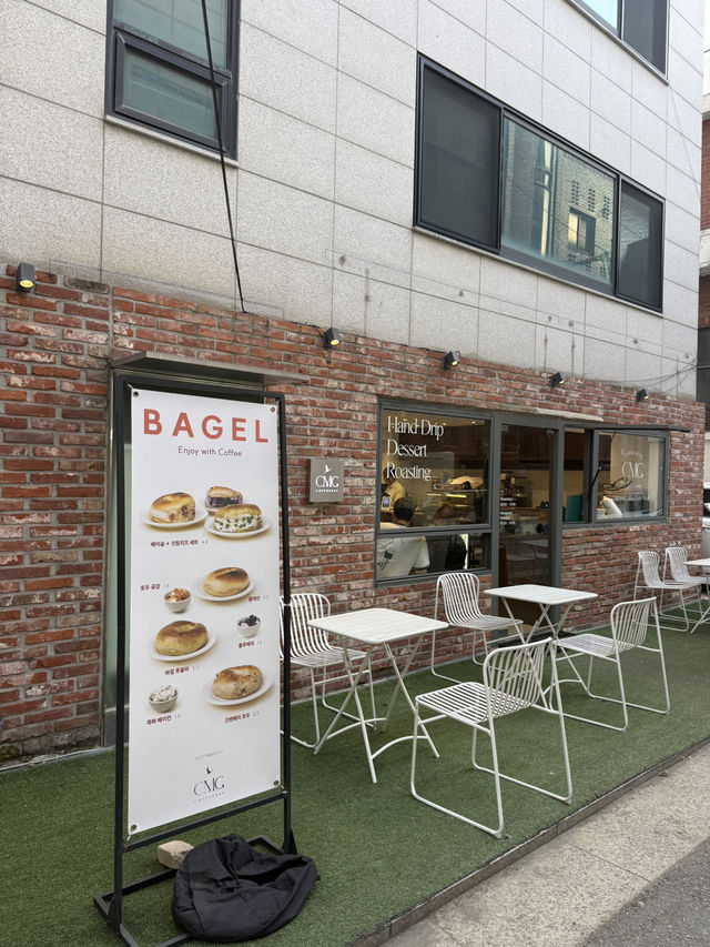 弘大超型格精品咖啡秘密基地——「忠武公 Coffee Bar CMG」｜Trip.com 弘大