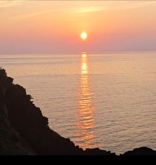 Seongsan Ilchulbong｜A Must-Visit in Jeju Island! The Sunrise Feast of ...