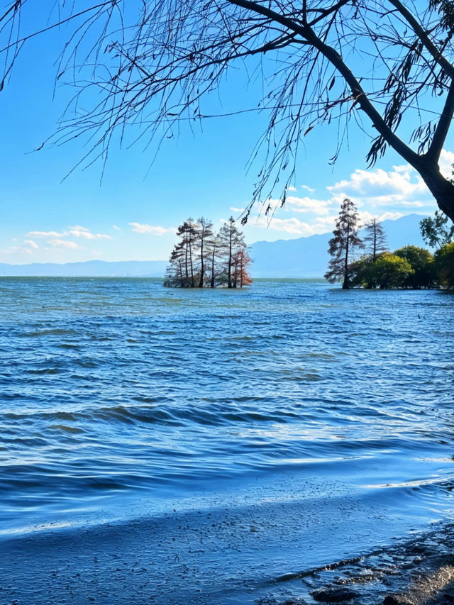 Gusheng Village | A Millennial Bai Village by the Shores of Erhai Lake ...