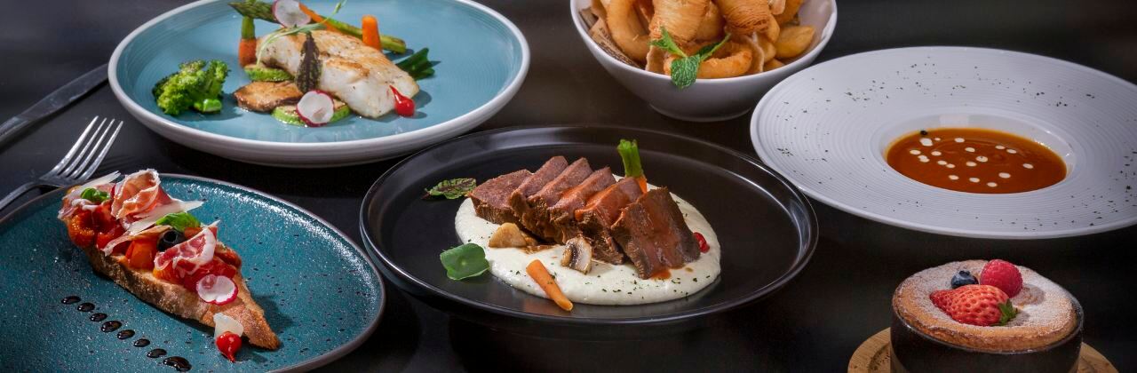 深圳富苑皇冠假日套房酒店·Prego意大利餐厅 (Area Kontrol Lo Wu, Stasiun Kereta Lo Wu ...