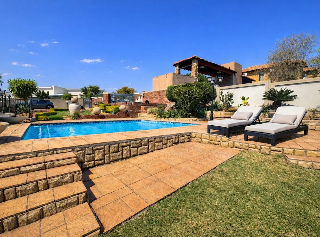 Luxury Rustenburg Villa | Pool, Braai & Fast Wi-fi - Rustenburg