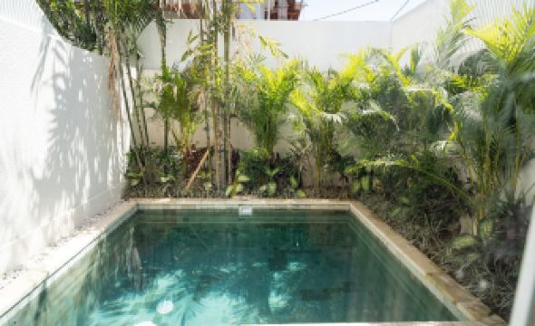 Dengan fasilitas lengkap, dekat Canggu — Balinese Rose Villa, Bali ...