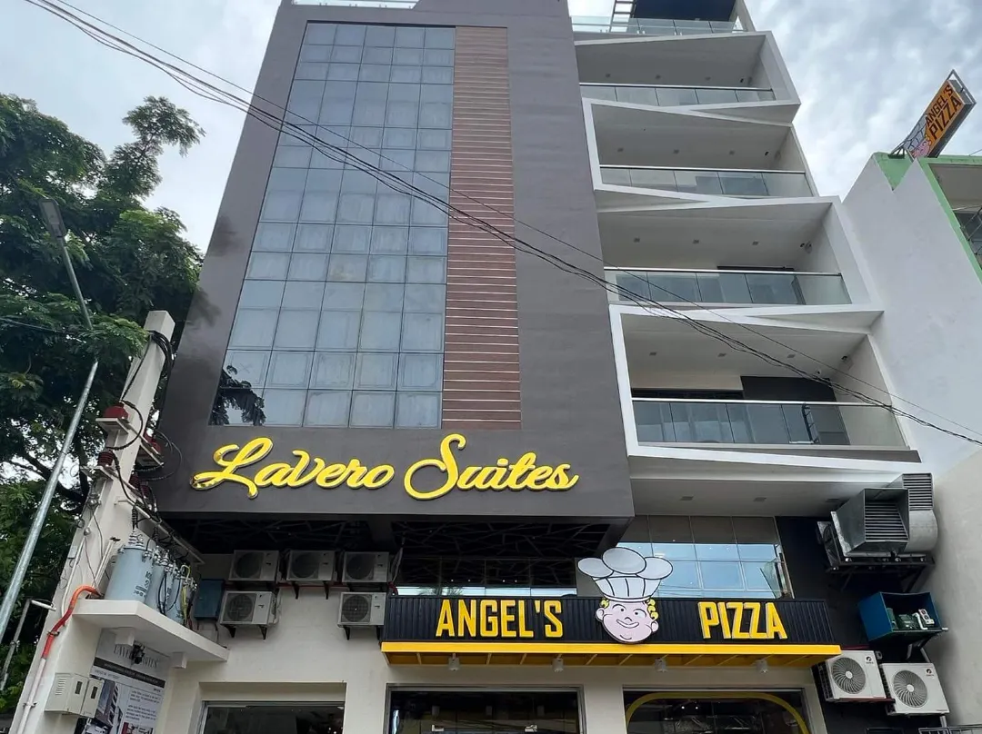 Lavero Suites - Kalibo