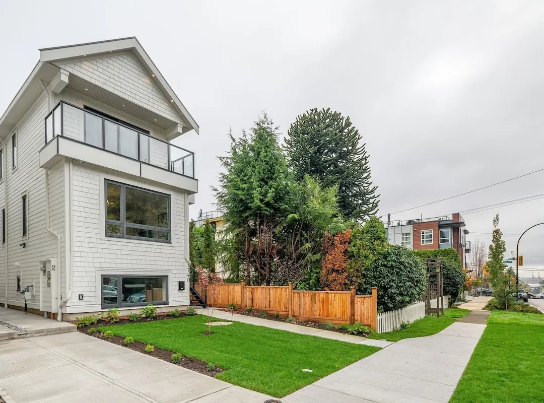 Spacious Modern Suite - Vancouver