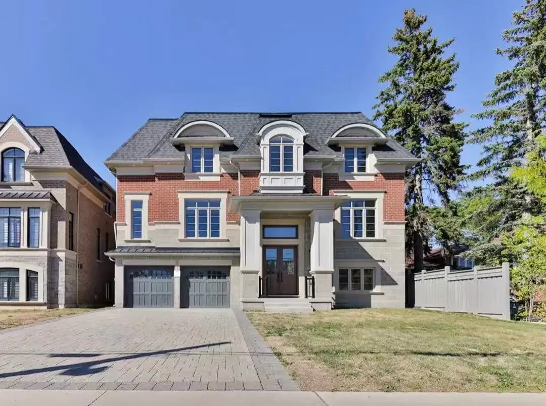 Modern. Bright. Brand New Central North York Home - Vaughan