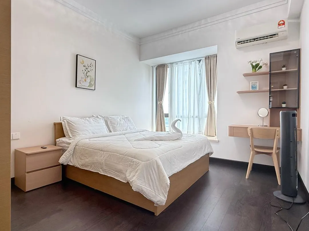 B321901 R&f Princess Cove 3br, Jb-singapore Ciq, Town - Woodlands