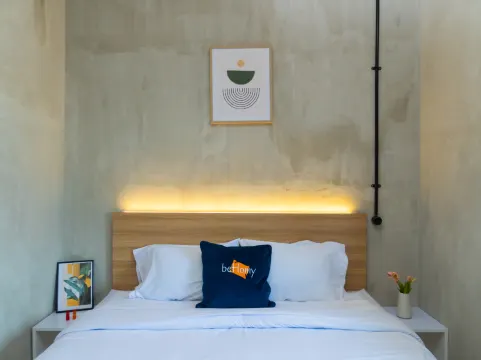 Behomy Crown Tangerang - Jakarta