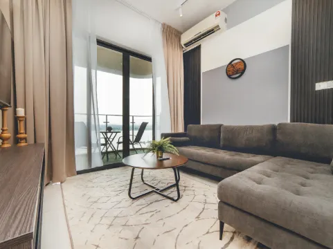 Bay Laurel Luxe Highfloor 2br4pax Seaview - Johor Bahru