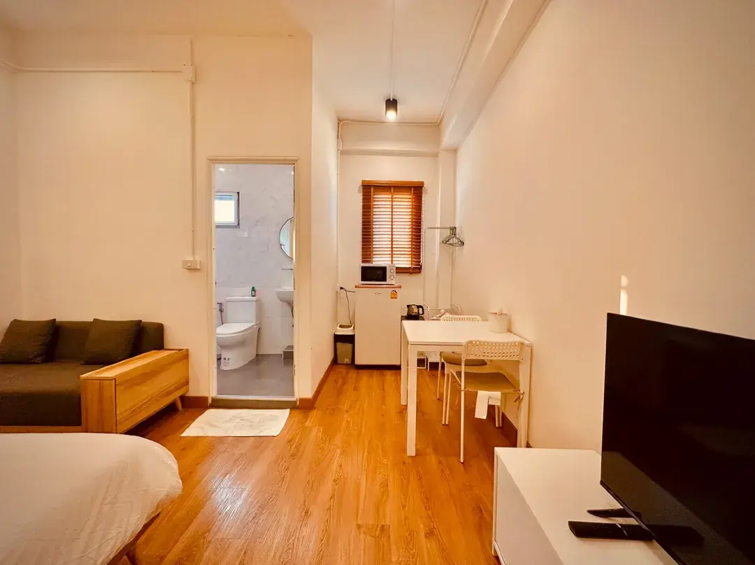 Convenient To Sky Train Station Bts With Cozy Room - Bang Khen