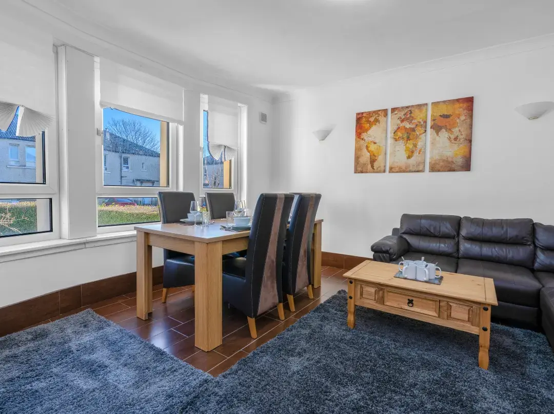 3-bed Glasgow Cromdale St - Sleeps 5 - Contractors, Business & Relocations - Free Parking - Glasgow
