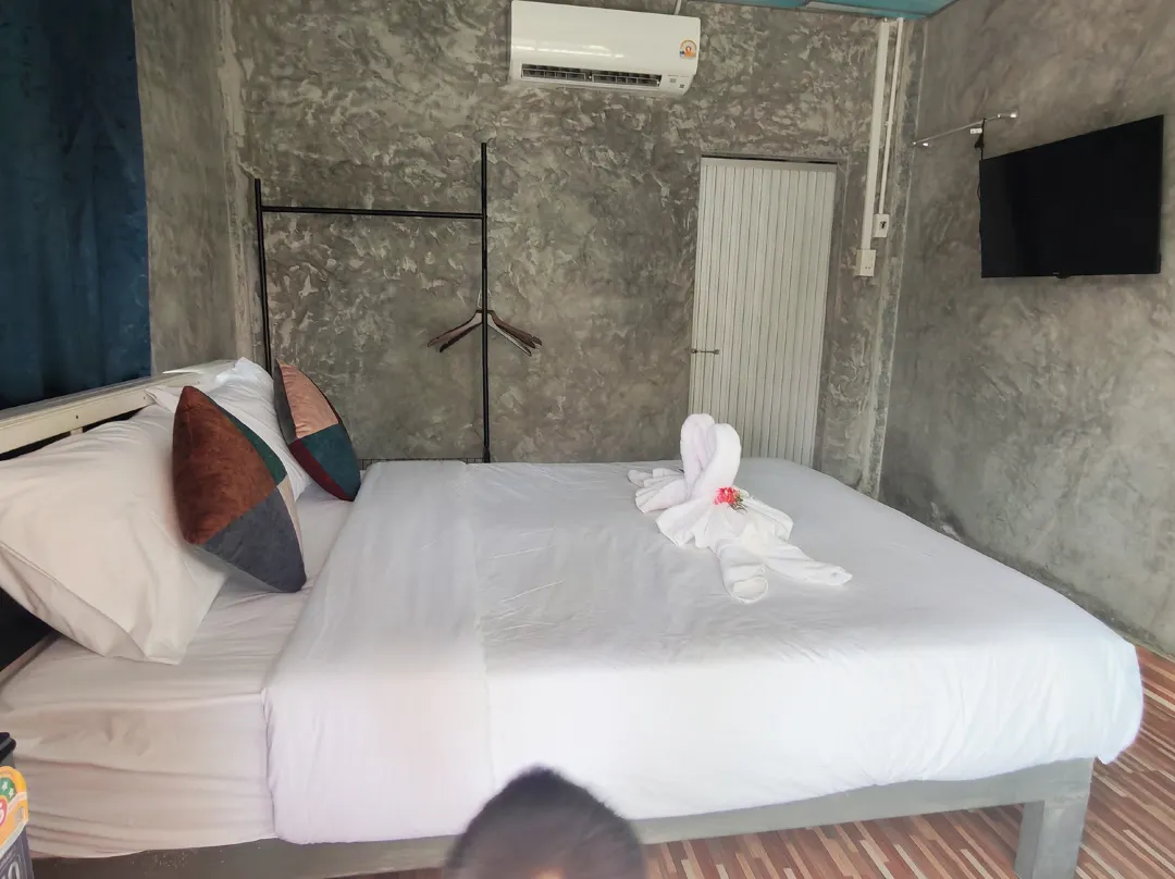 Mook Phoopha Guest House - ランター島