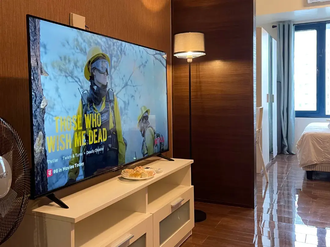 Destina @Air Residences, Makati, Wifi Netflix - Manila