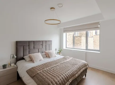 The Portland - Marylebone - By Frankie - London