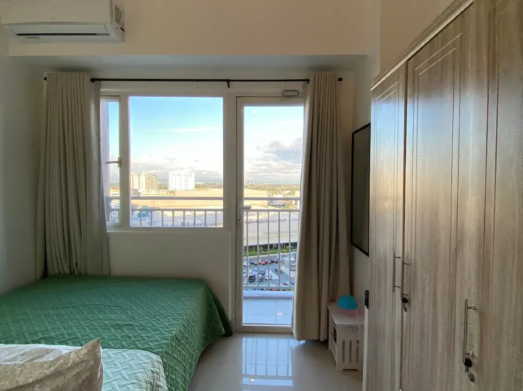 Cozy 1 Br Unit @ South Residences Sm Southmall 05 - Parañaque