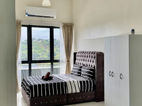 Netflix  A-07-29 Core Soho Near Klia - Sepang