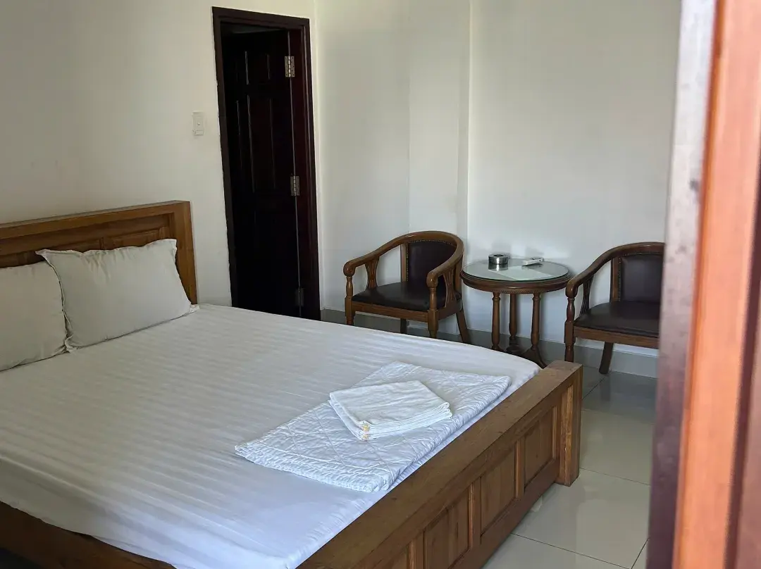 Ha Vy Hotel - Dĩ An