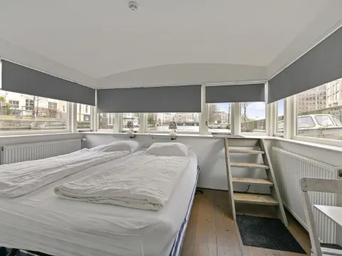 Houseboat Next To Amstel - Amsterdam