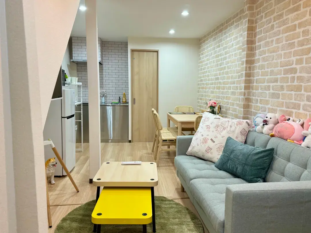 Miyu・kitagatsukyo｜direct Train To Osaka Castle, Shinsaibashi, And Tsutenkaku - Osaka, Japan