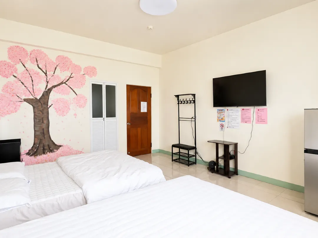 Serenity Beach Inn - Kaohsiung City