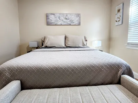 Toria Suites 920 - Lakeland, FL