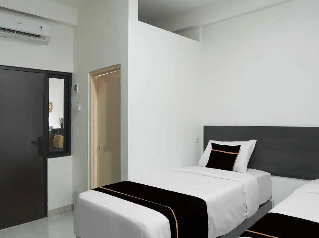 Hotel O Khan House Syariah - Padang