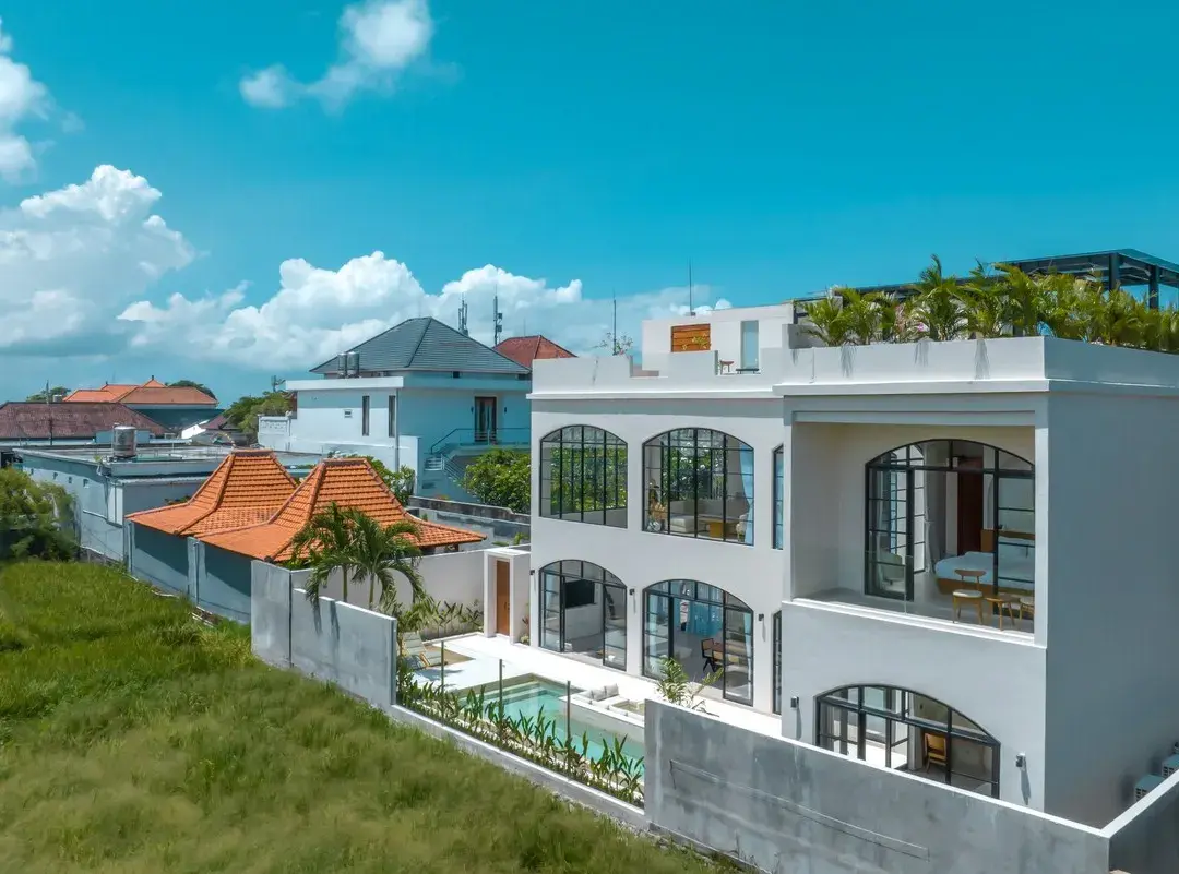 Le Mansion Villa: 4 Br Brand New Villa In Seseh  - A Luxury Private Villa By Balinest Villas - Canggu